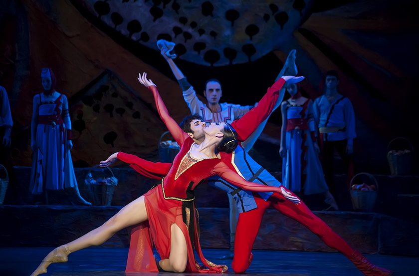 Hunchakian Twenty Gallows Commemorated In Pasadena • MassisPost