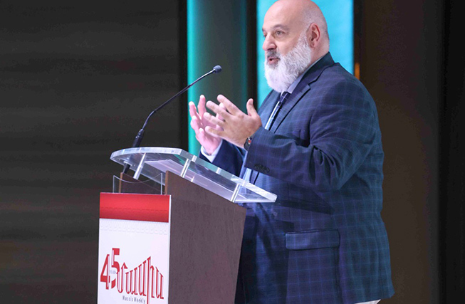 The 45th Anniversary Celebration of Massis Weekly Was Held In a ...